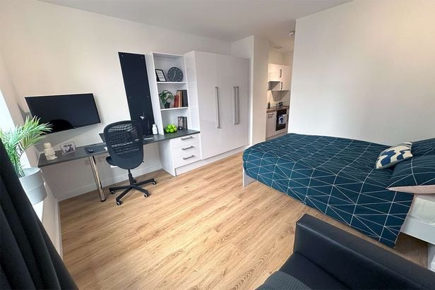 CODE Leicester Leicester - 96 Verified student reviews