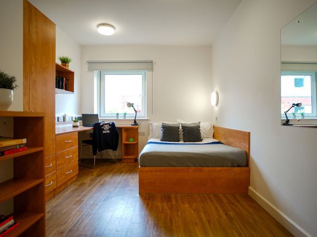 Exeter One Exeter - 62 Verified student reviews