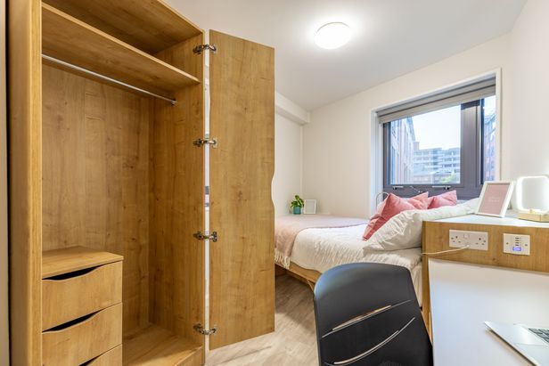 Goldsmith Court Nottingham - 100 Verified student reviews