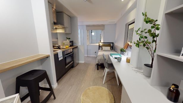 iQ Broderick House, Birmingham Reviews by Students