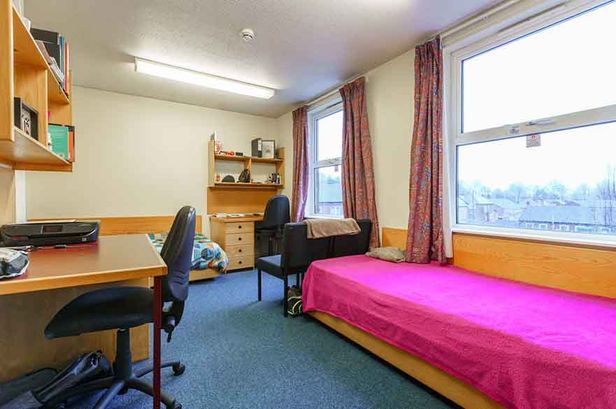 Simpsons Nottingham - 35 Verified student reviews