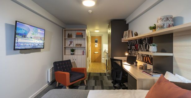 The Electra Liverpool - 25 Verified student reviews