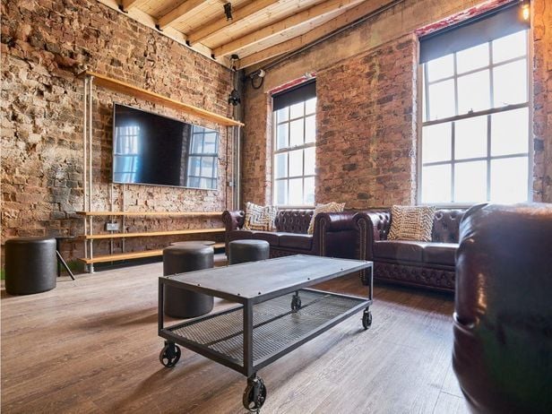 The Lantern Liverpool - 59 Verified student reviews