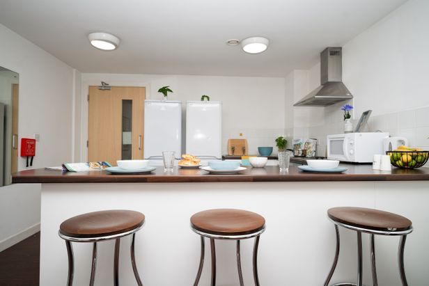 Walker Street Preston - Request to Reserve for Free 35 Student Reviews ...