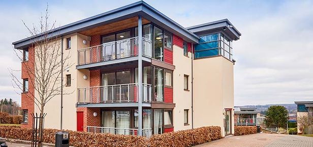 UHI Perth Perth City Centre - 2 Student Reviews | StudentCrowd