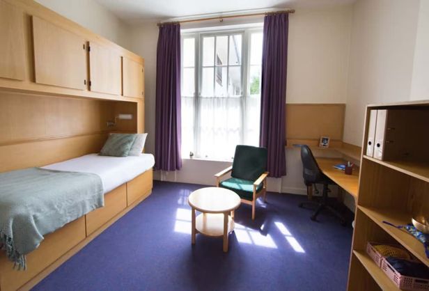 Pearse Street Dublin - 0 Student Reviews | StudentCrowd