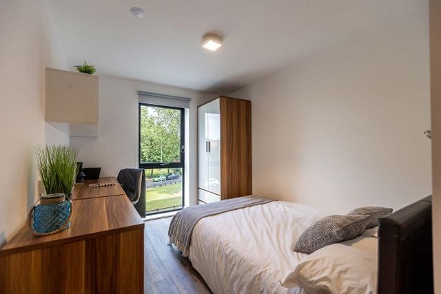 Student Accommodation in University of Leeds – Compare, Review ...