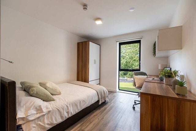 Student Accommodation in University of Leeds – Compare, Review ...