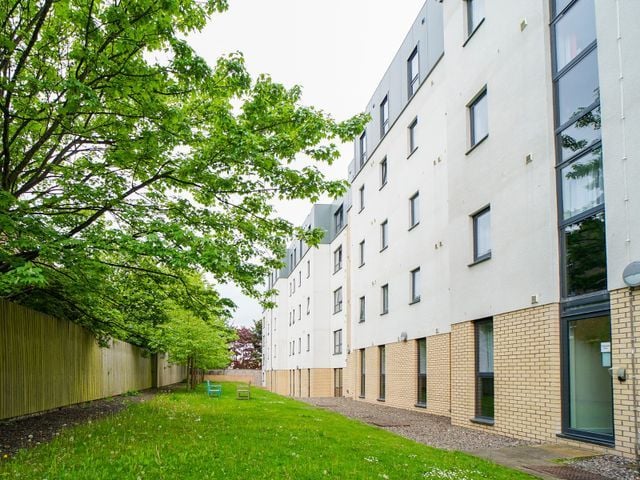 Student Accommodation In Edinburgh Napier University Compare Review