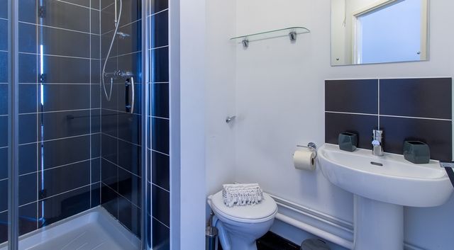 Student Accommodation in Oxford Brookes University – Compare, Review ...