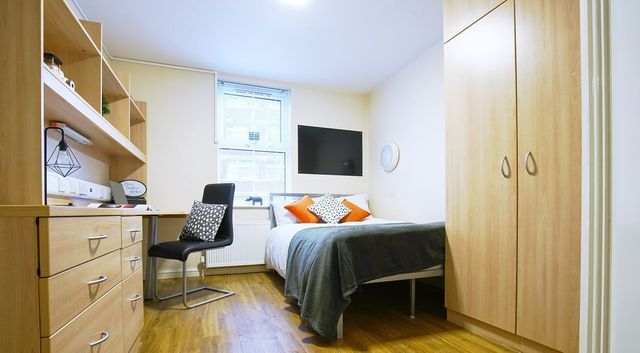 Student Accommodation at The University of Manchester – Compare, Review ...