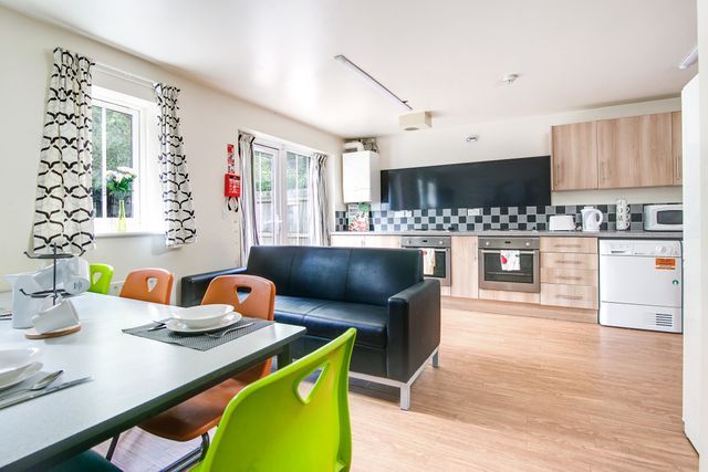 Student Accommodation in University of Kent – Compare, Review & Request ...