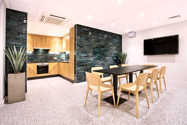 Student Accommodation in University of East London (UEL) – Compare ...
