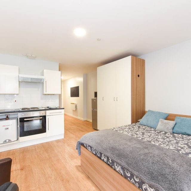 Student Accommodation in De Montfort University (DMU) – Compare, Review ...