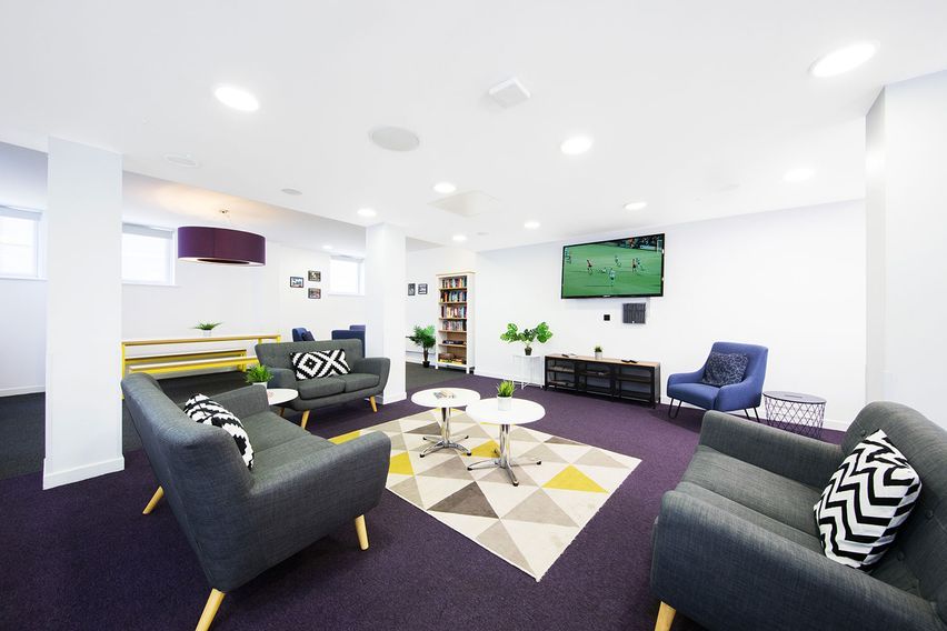 Adam Street Gardens, Cardiff - 37 Reviews by Students