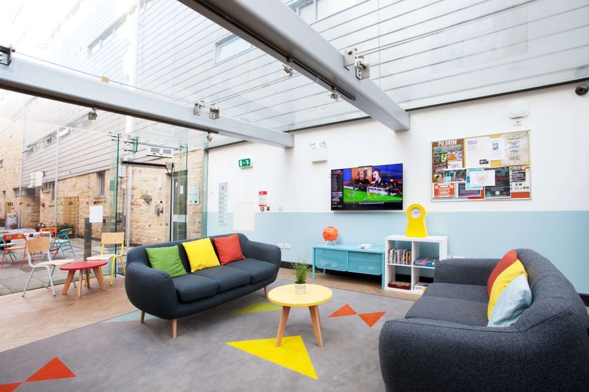 Sugarhouse Close, Edinburgh Reviews by Students