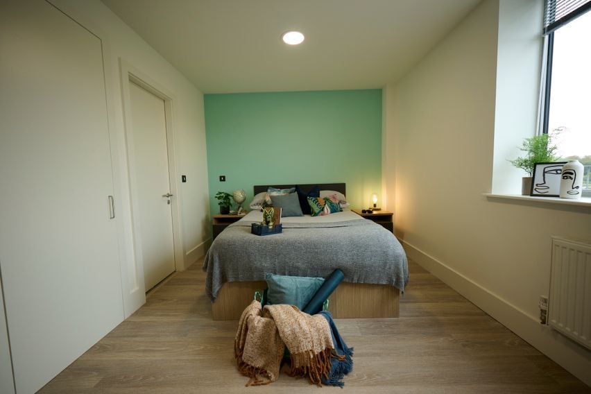 Montrose Dublin - 2 Verified student reviews